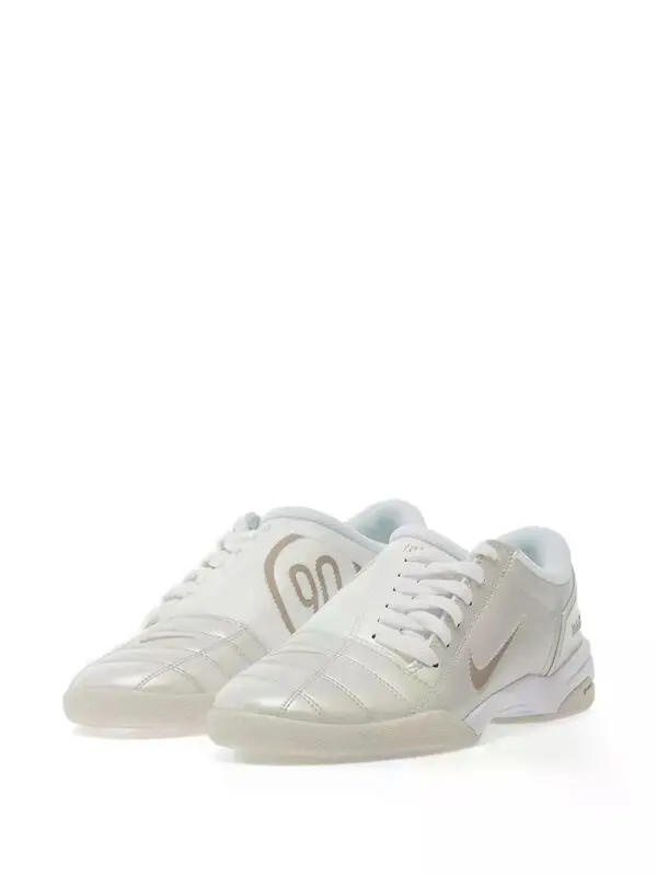 Nike Total 90 Sneakers
