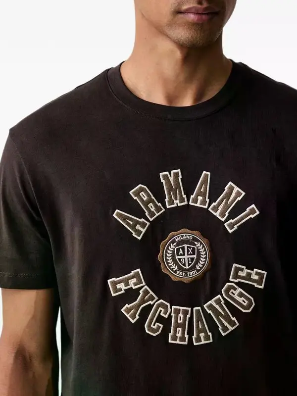 Armani Exchange Logo-patch T-shirt