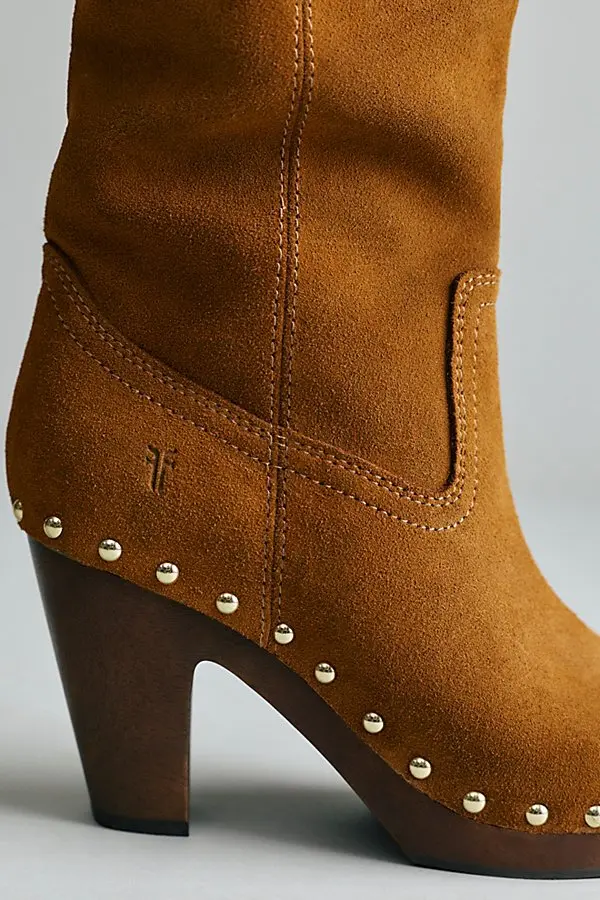 THE FRYE COMPANY Cindy Pull-on Boots Shoe At - Caramel