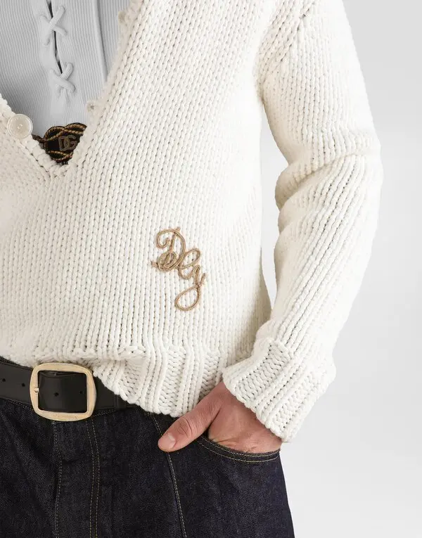 Dolce & Gabbana Smooth Knit Pullover With Logo Sweaters And Cardigans
