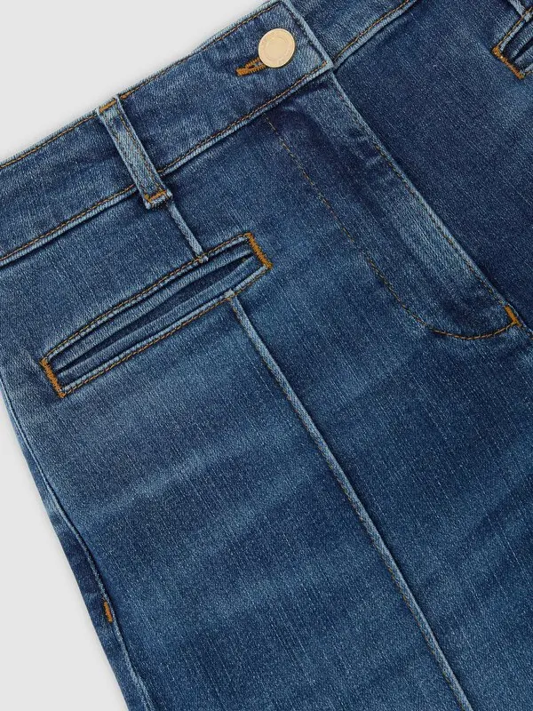 REISS Petite Pintuck-detail Flared Jeans - Mid Blue