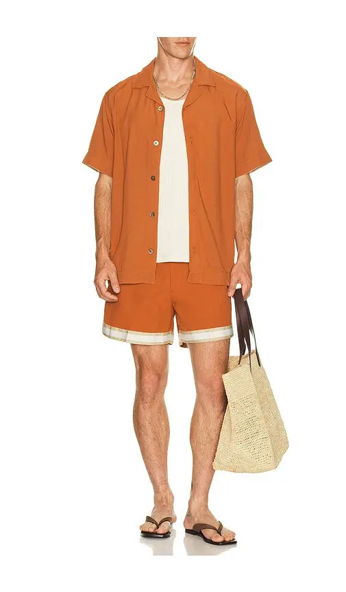 CHE Valbonne Shirt In . Also
