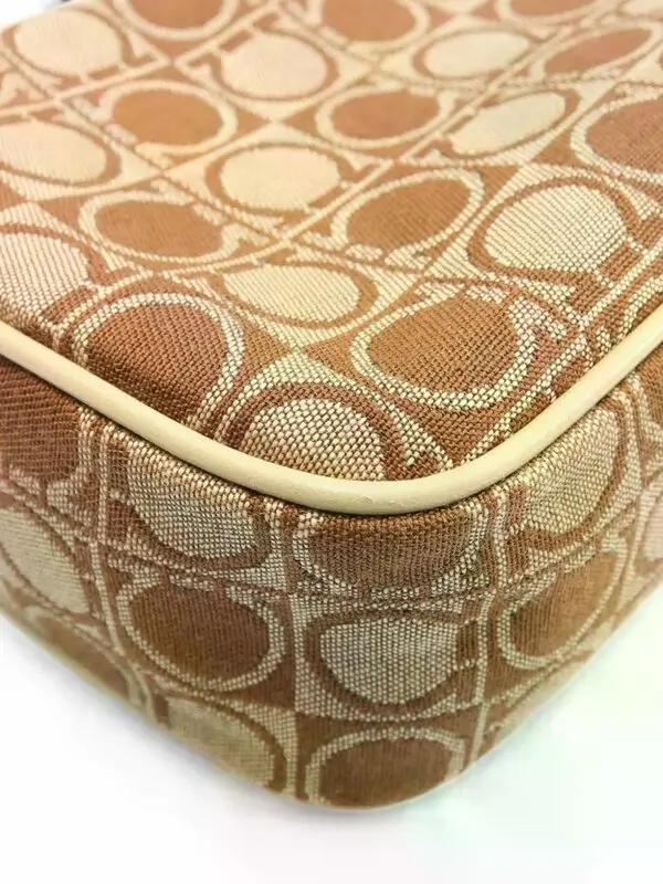 FERRAGAMO 2010s Gancini Shoulder Bag