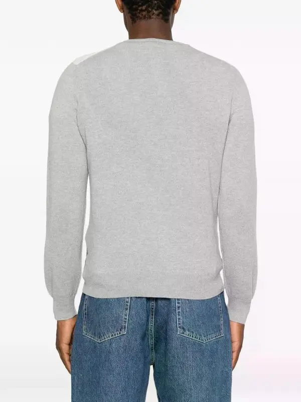 VENGERA Argyle-pattern V-neck Sweater