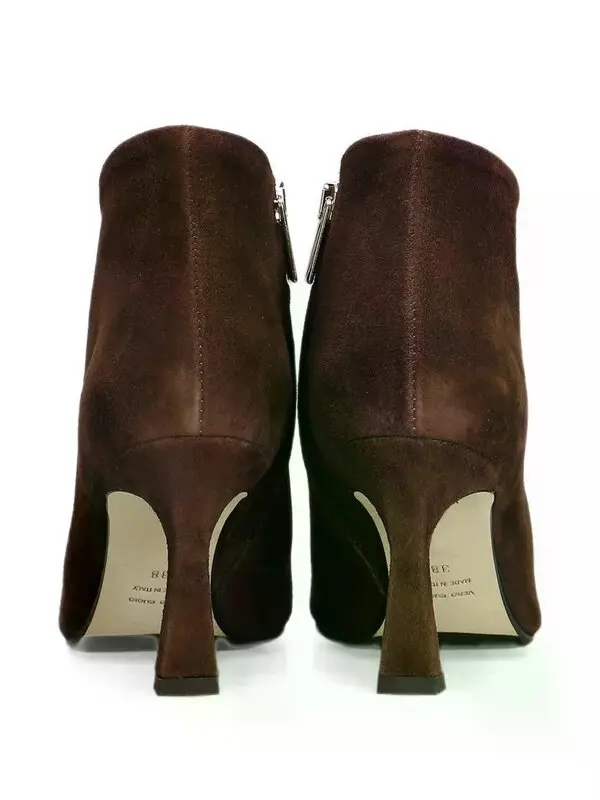 THE SELLER Pointed-toe V-cut Ankle Boots