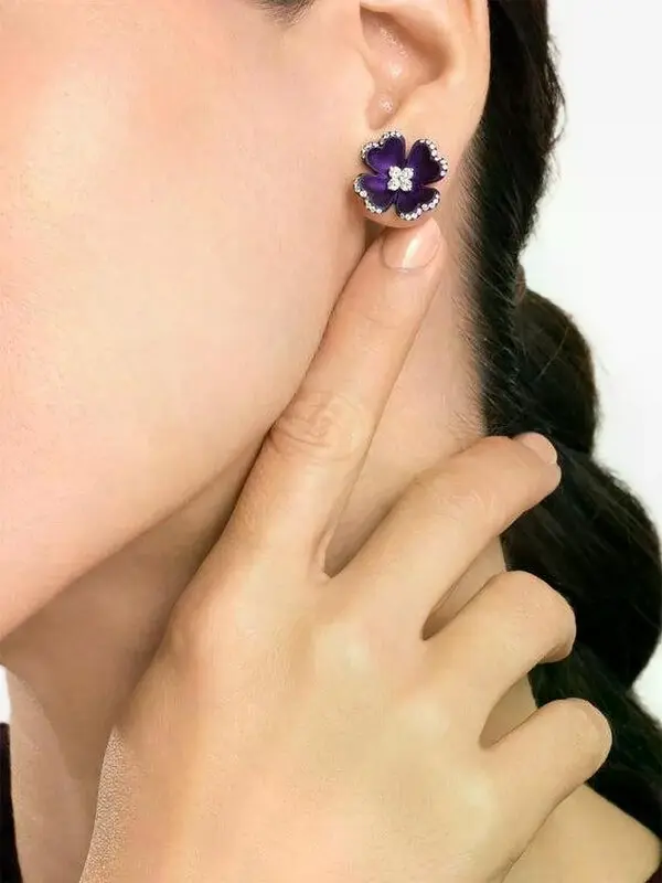 SABOO FINE JEWELS Diamond Flower Stud Earrings