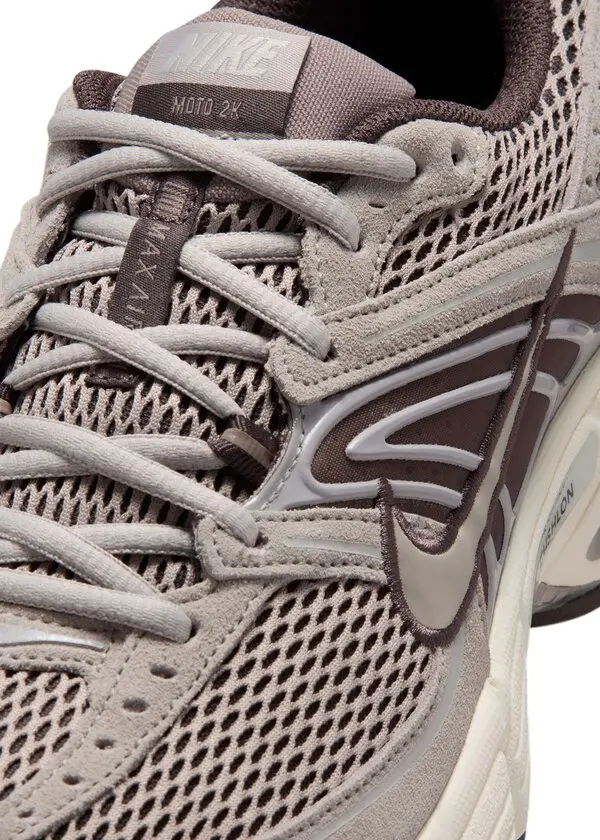 Nike Max Moto 2k Sneakers - Grey