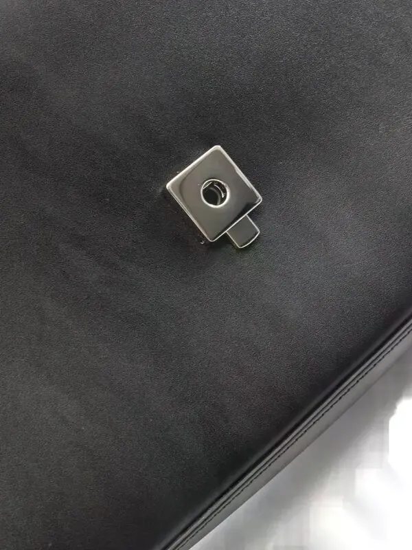 Gucci Petit Gg Shoulder Bag