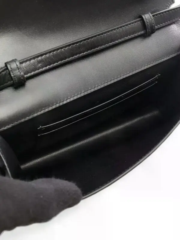 Saint Laurent 2010s Leather Shoulder Bag