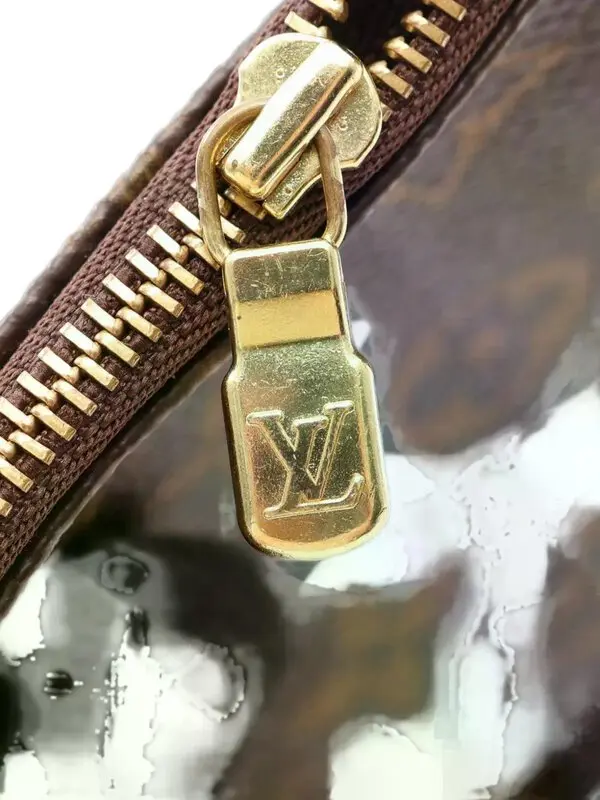 LOUIS VUITTON 2003 Pochette Accessoires Monogram Shoulder Bag