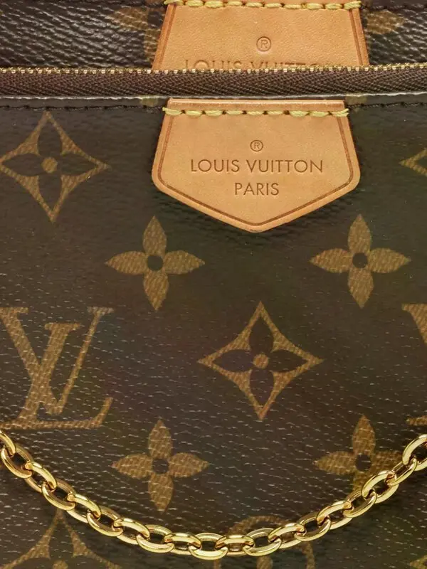 LOUIS VUITTON Multi Pochette Accessoires Monogram Shoulder Bag