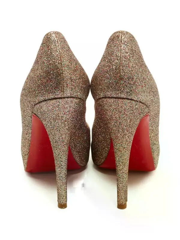 CHRISTIAN LOUBOUTIN Very Privé Heeled Pumps