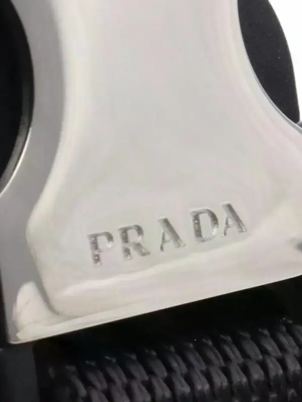 Prada 2020s Buckle-fastening Key Ring