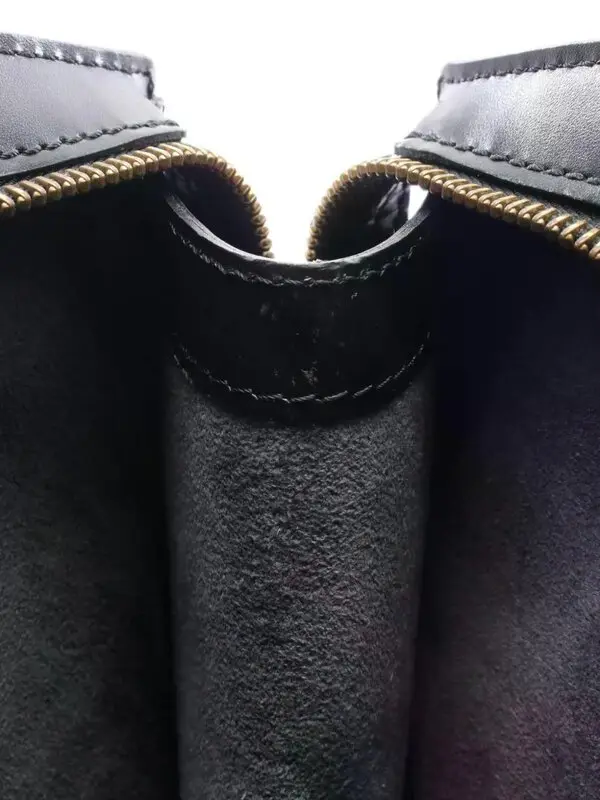 LOUIS VUITTON 1996 Saint-jacques Epi Shoulder Bag