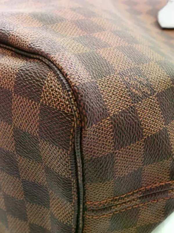 LOUIS VUITTON 2013 Mm Neverfull Damier Ebène Tote Bag