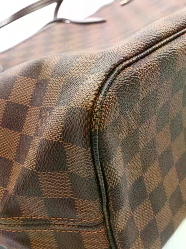 LOUIS VUITTON 2013 Mm Neverfull Damier Ebène Tote Bag