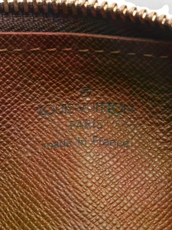LOUIS VUITTON 2001 26 Papillon Monogram Handbag