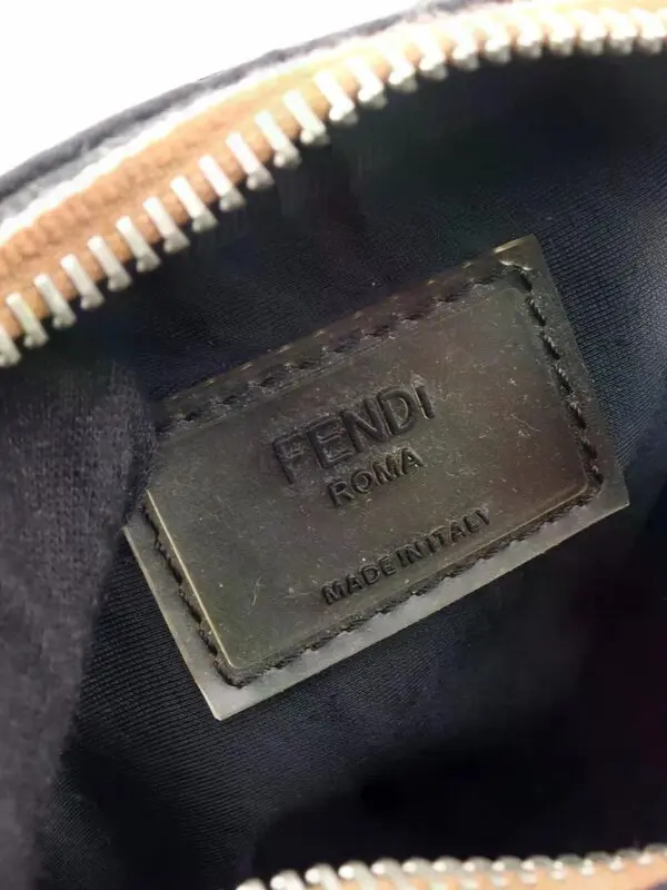 Fendi 2000s Pequin Logo-patch Mini Messenger Bag