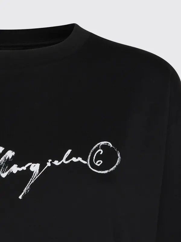 MAISON MARGIELA T-shirt Colour