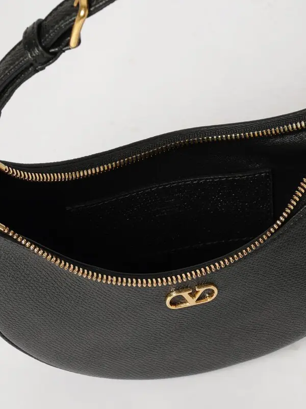 Valentino Garavani Shoulder Bag Colour