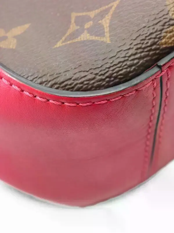 LOUIS VUITTON Monogram Saintonge Cross Body Bag - Brown