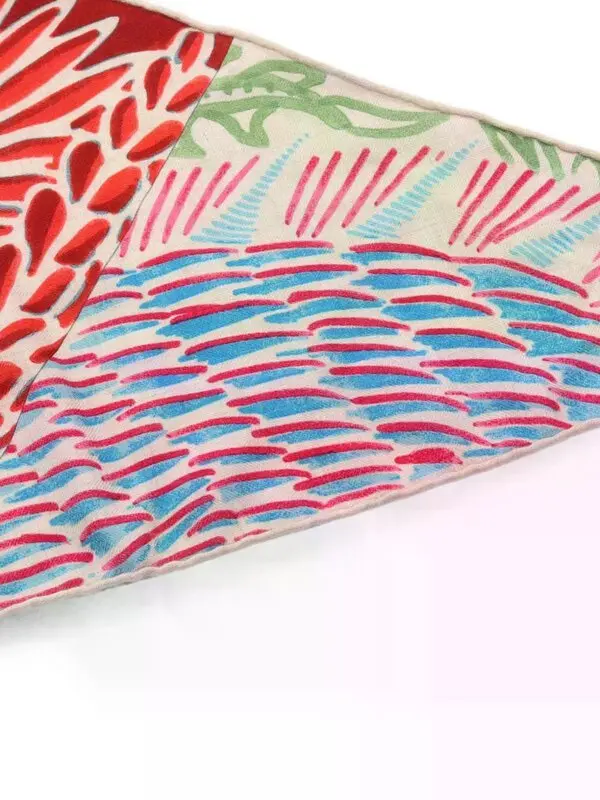 Hermès 2010s Sweet Dreams Triangle Scarf
