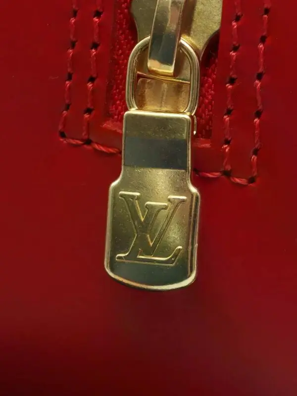 LOUIS VUITTON 2004 Jasmine Epi Tote Bag