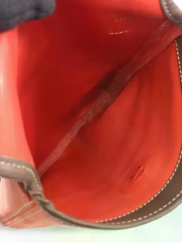 Loewe 2000s Anagram Suede Shoulder Bag - Red