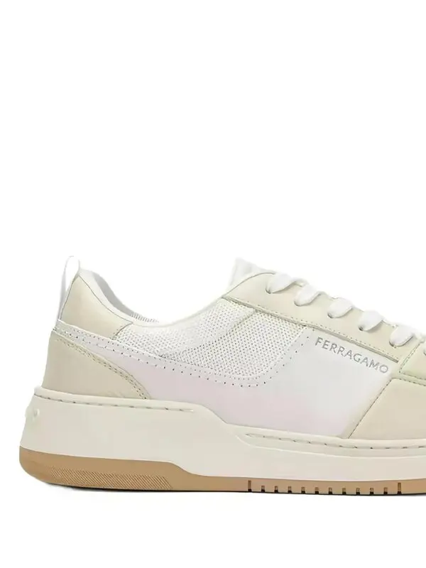 FERRAGAMO Low-cut Sneakers