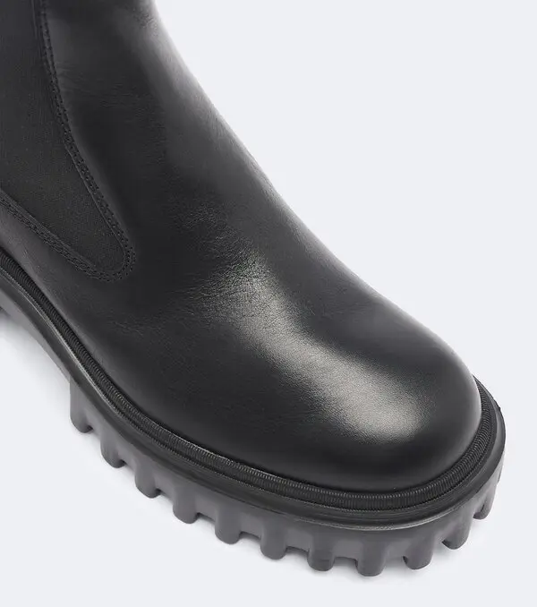 Hogan H700 Leather Chelsea Boots