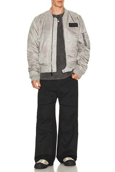 XLIM Ep.9 01 Trousers