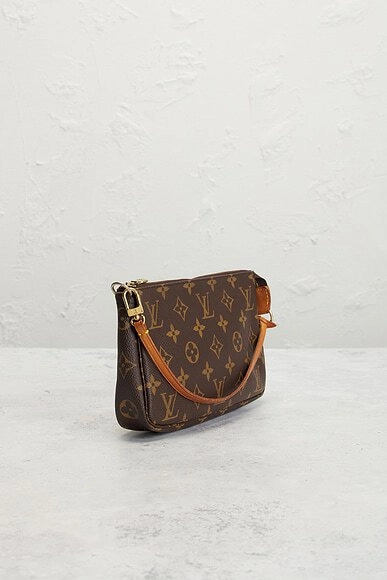 LOUIS VUITTON Monogram Pochette Accessories Shoulder Bag