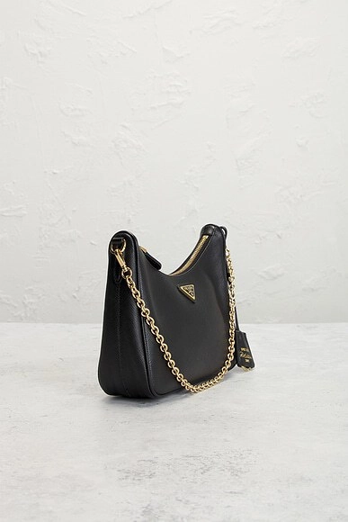 Prada Saffiano Re-edition 2005 Shoulder Bag