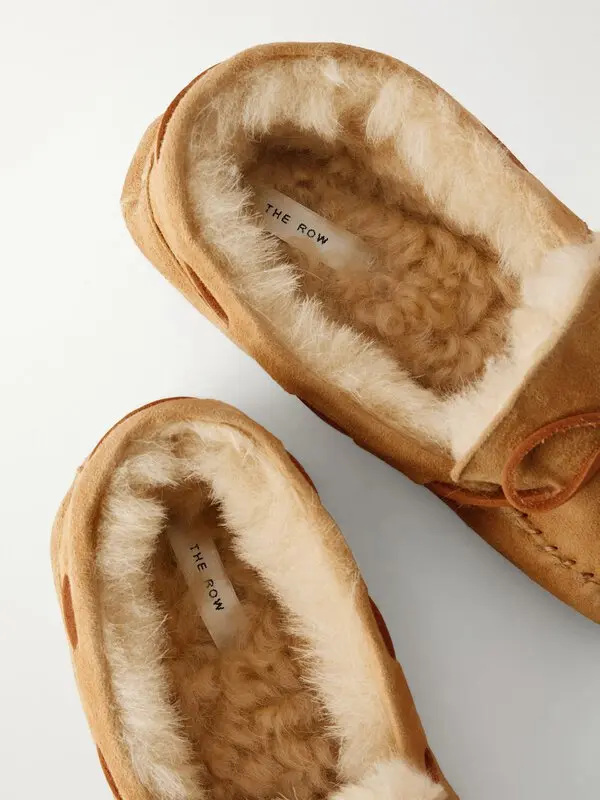 THE ROW Lucca Bow-detailed Shearling-lined Suede Loafers