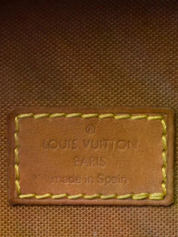 LOUIS VUITTON 2001 Monogram Pochette Gange Crossbody Bag