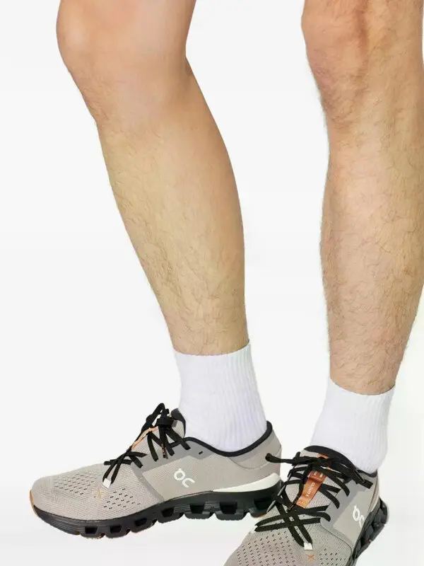 On Cloud X4 Sneakers