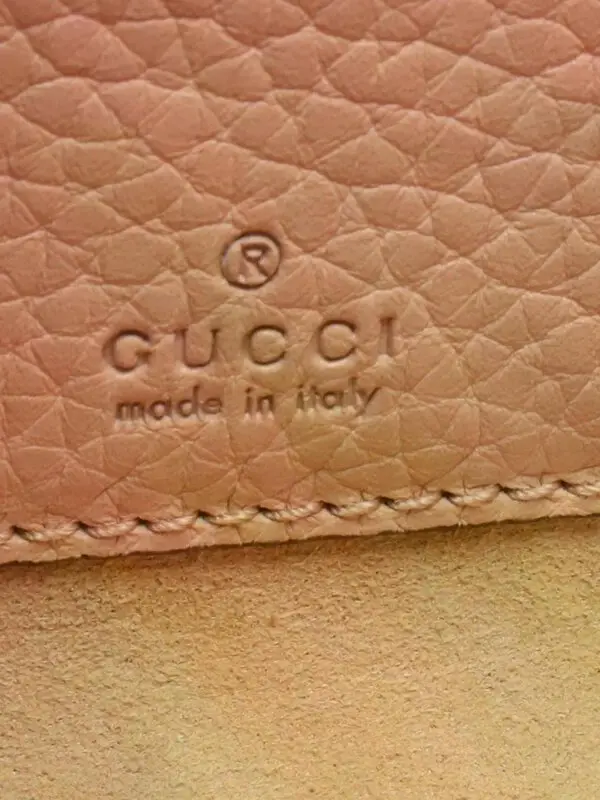 Gucci 2016-2026 Animalier Blind For Love Crossbody Bag - Pink