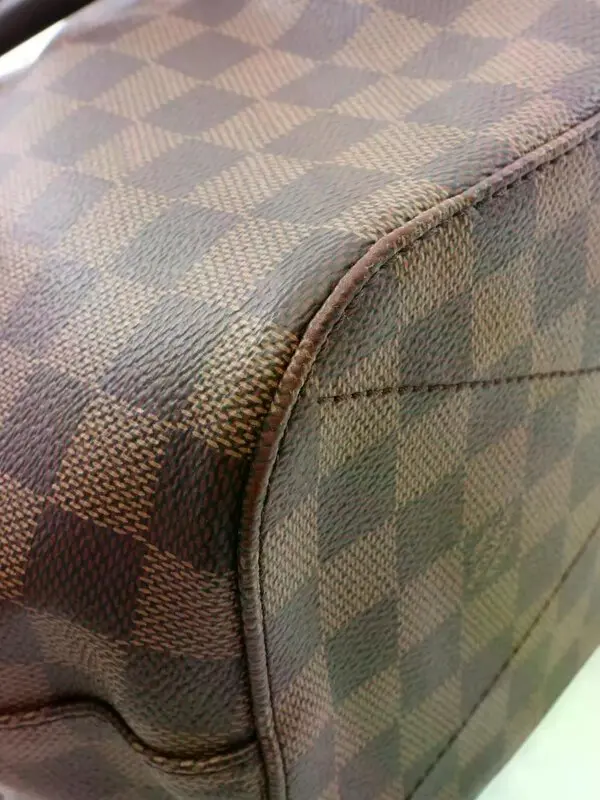 LOUIS VUITTON Mm Damier Ebene Siena Handbag