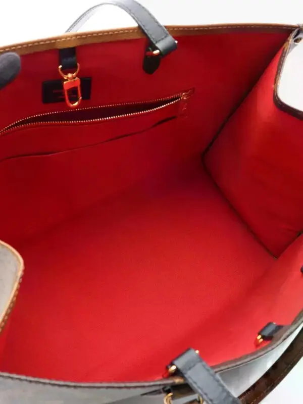 LOUIS VUITTON 2021 Gm Onthego Monogram Tote Bag