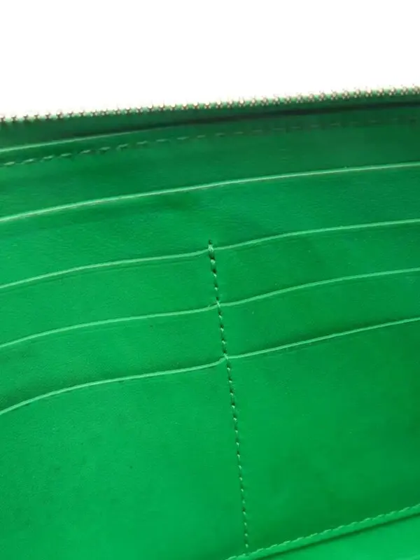 Bottega Veneta 2000s Maxi Intrecciato Wallet