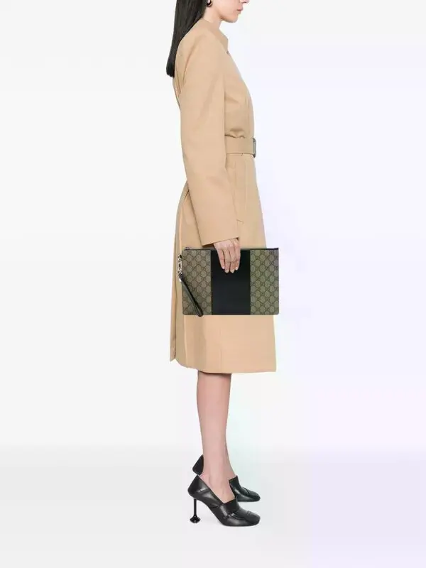 Gucci 2000-2015 Gg Supreme Wristlet Zip Pouch Clutch Bag - Neutrals