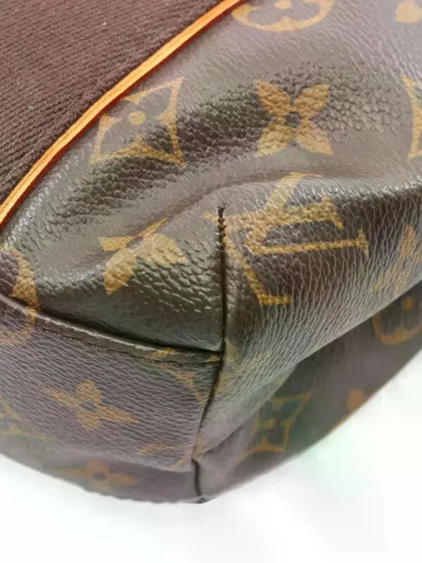 LOUIS VUITTON 2008 Monogram Bobourg Tote Bag