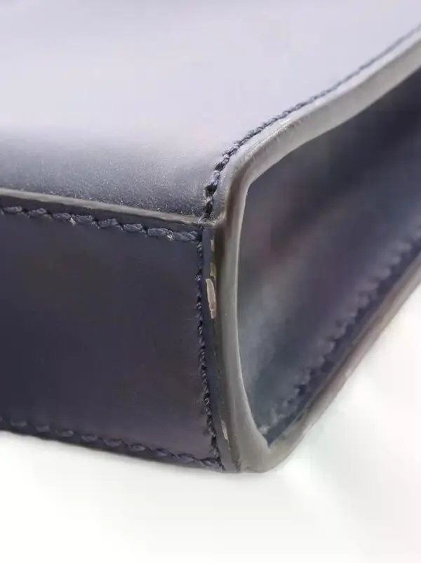 Fendi Cut-out Handle Leather Tote Bag - Blue