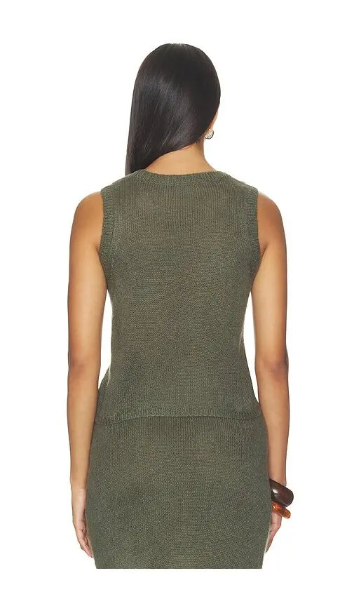 BOBI Blair Sleeveless Top In . Also
