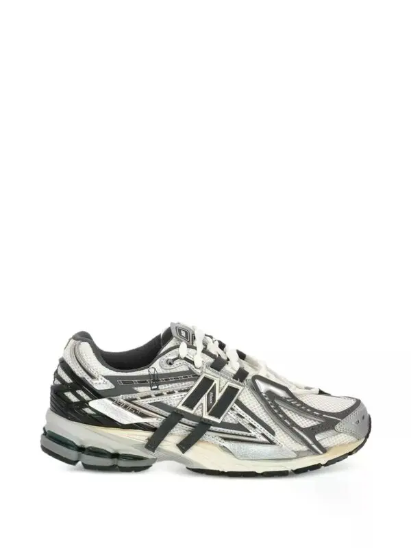 NEW BALANCE 1906a Shoes