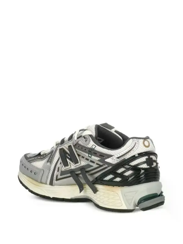 NEW BALANCE 1906a Shoes