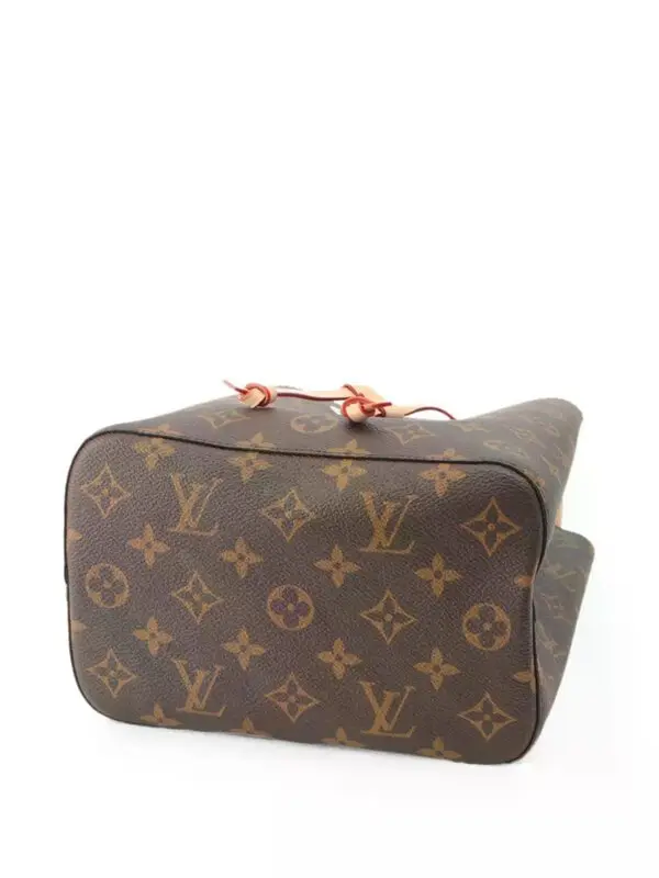 LOUIS VUITTON 2021-2026 Monogram Neonoe Bb Bucket Bag
