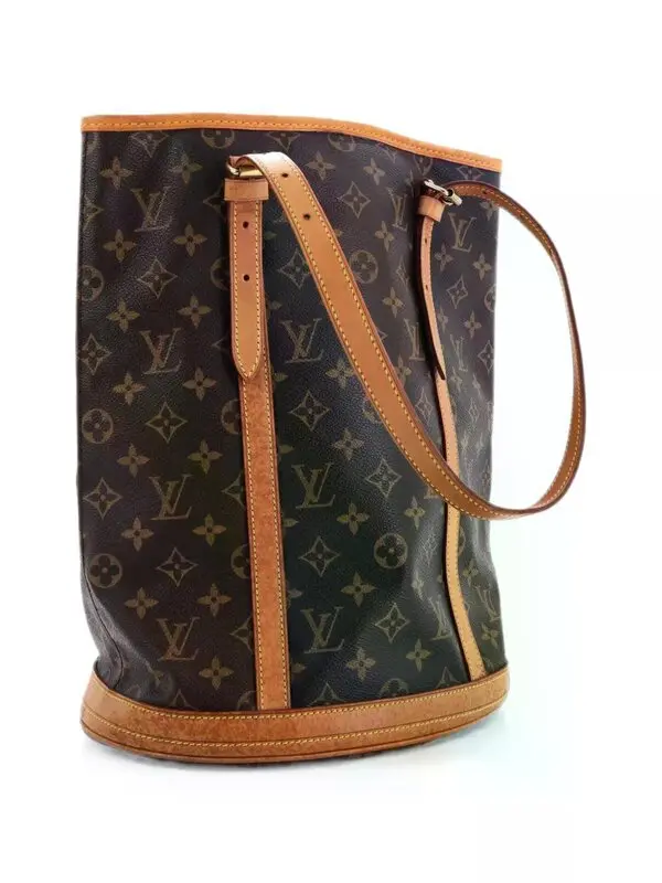 LOUIS VUITTON Monogram Canvas Gm Bucket Bag