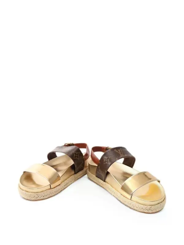 LOUIS VUITTON 2017 Odyssey Line Monogram Flat Sandals