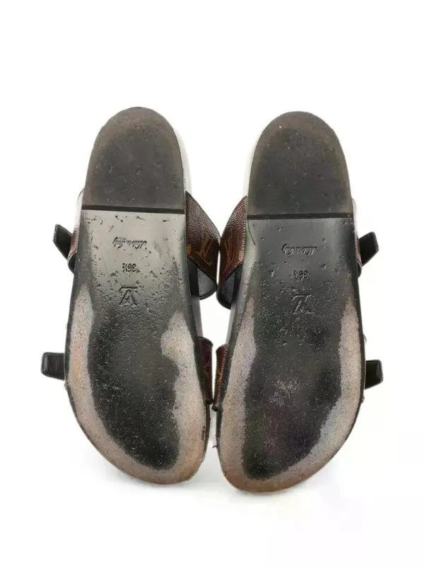 LOUIS VUITTON 2017 Monogram Bondia Flat Sandals